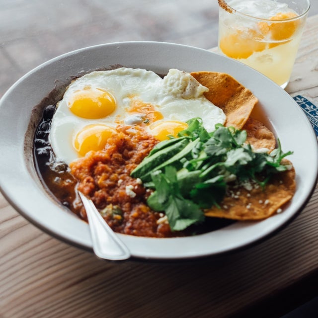 DoÑa maco restaurant 302-6913019